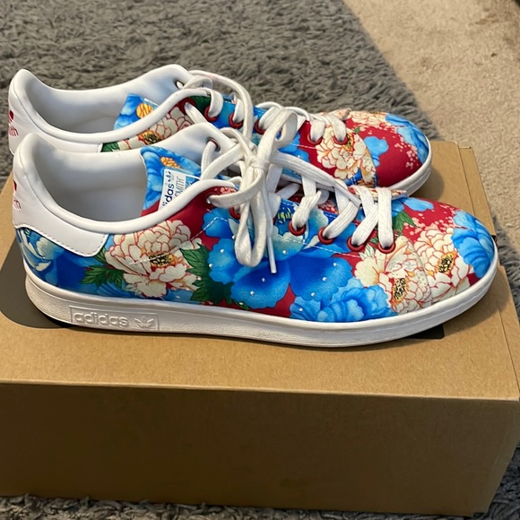 Shoes | Stan Smith Flower Pack Adidas Sz95 | Poshmark